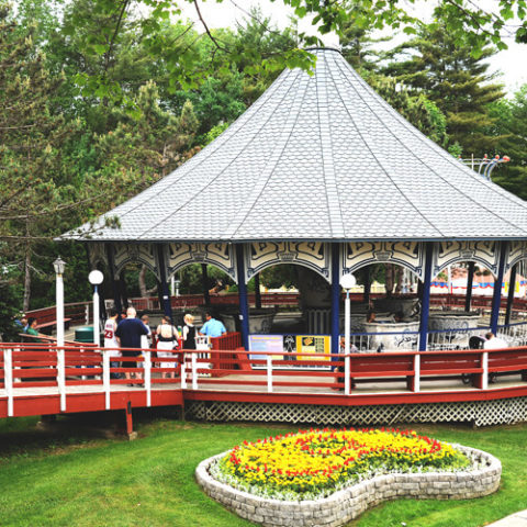 Thrill Rides - Funtown Splashtown USA