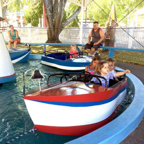 Kiddie Rides - Funtown Splashtown USA